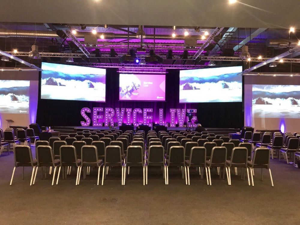 7 Companies with Great Internal Communications